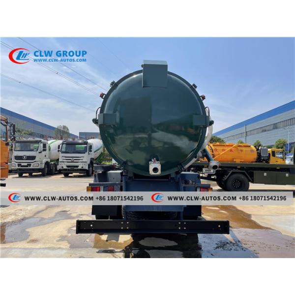 Quality ISUZU FTR 10cbm Sewer Cleaning Truck For Sludge Treatment for sale