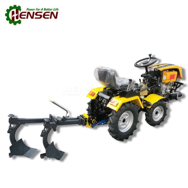 Quality Multifunctional Tractor Mini 4WD Tractor With 2 Tined Plow CE Certification for sale