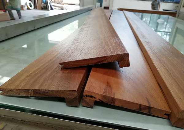 Quality Australian Spotted Gum Solid Wood Stair Nosing Aussie Wood Flooring Accessories for sale