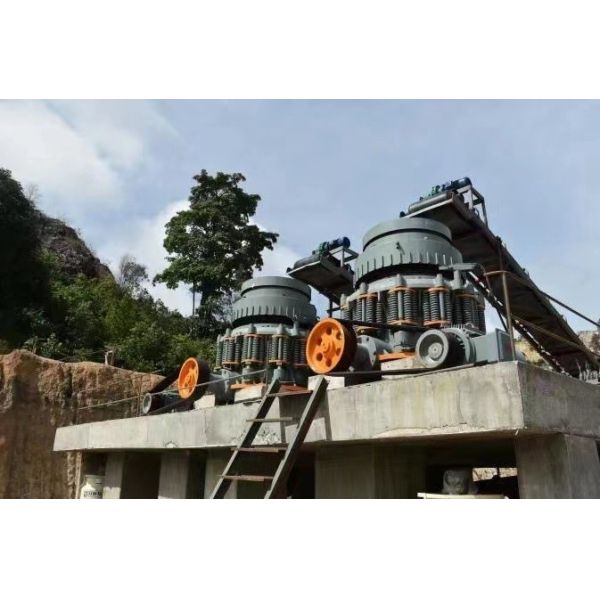 Quality 5-800tph Capacity Pyb Series Spring Cone Crusher for Mining Machinery Outlet for sale