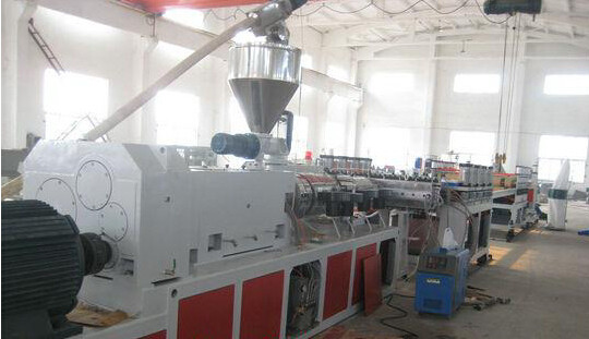 Quality Kitchen Skinning WPC Foam Board Machine With Transferring Machine for sale