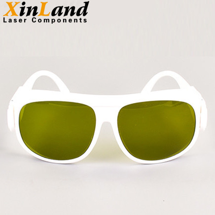 Quality 1064nm Laser Safety Glasses OD4+ VLT 35% Blackout Goggles for 190~450nm 800~1700nm Laser Cutting Machine for sale