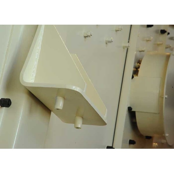 Quality High Efficiency Horitzontal Vibrating Screen 2 Decks Low Power Consumption for sale