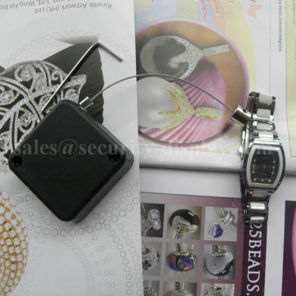 Quality Square Shaped Anti Theft Retractable Tethers With Loop Cable End for sale