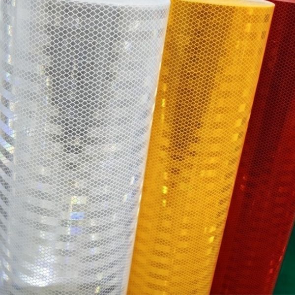 Quality 10-Year Service Life Pressure-Sensitive Adhesive LZT9800 Diamond Grade Reflective Sheeting for sale