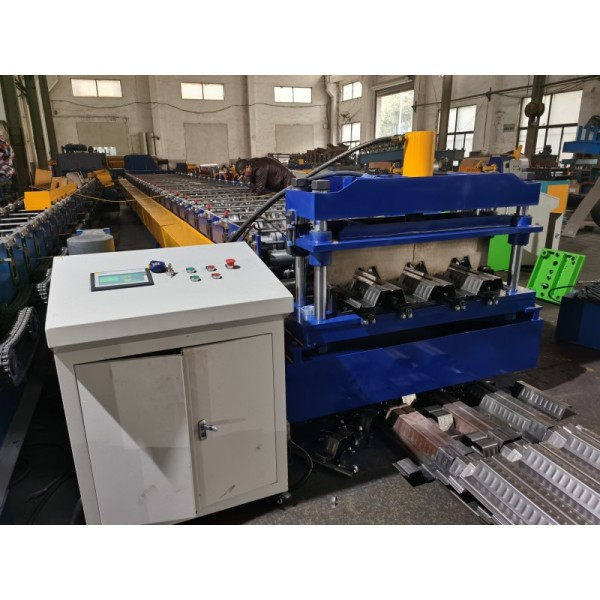 Quality Metal Deck Roll Forming Machine for sale