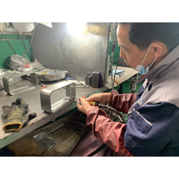 Quality Simense Motor Controlled Pneumatic Type 63Ton Aluminium Foil Container Making for sale