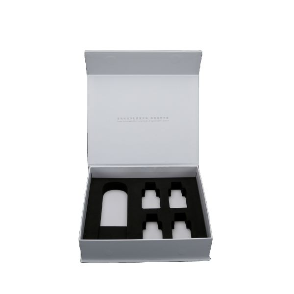 Quality Customized Foldable Magnetic Closure Gift Boxes for Candle and Perfume Shipping for sale