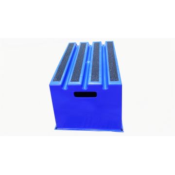 Quality Foldable Plastic Ladder With Non Slip Treads For Enhanced Safety for sale