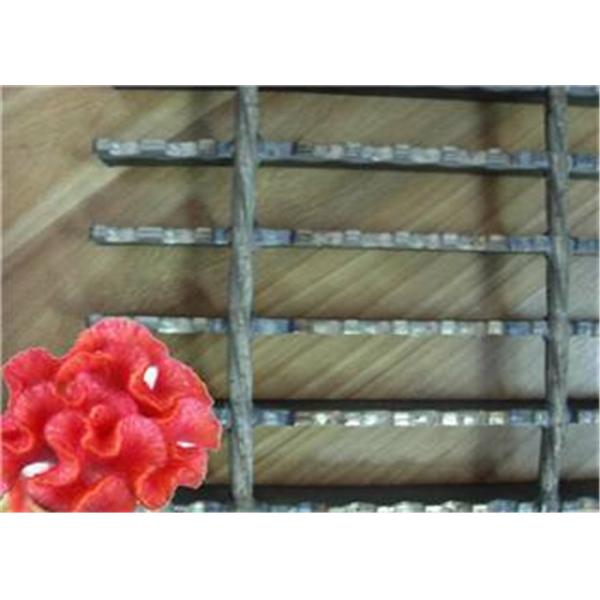 Quality Serrated Steel Grid Mesh Flooring , Sliding Resistance Steel Platform Grating for sale