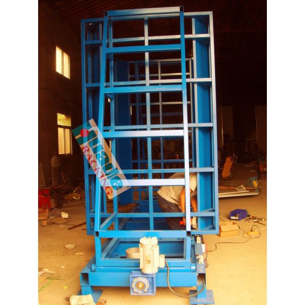 Quality Warehouses Automated Self Storage Systems Blue Pallet Tidier Pallet Fetcher for sale