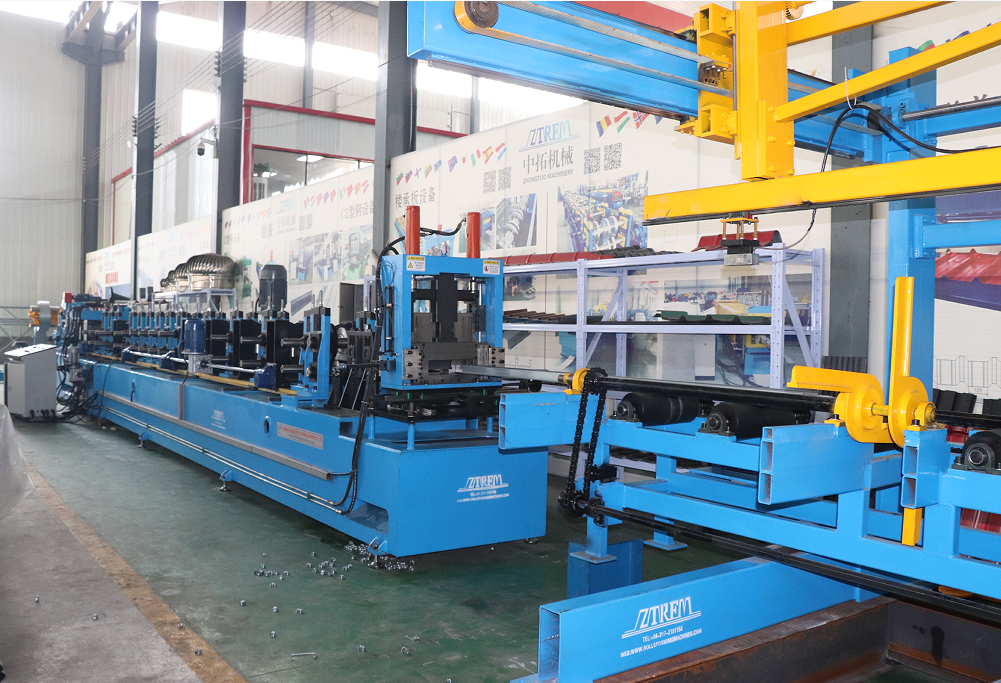 stacker with the rolling forming machine