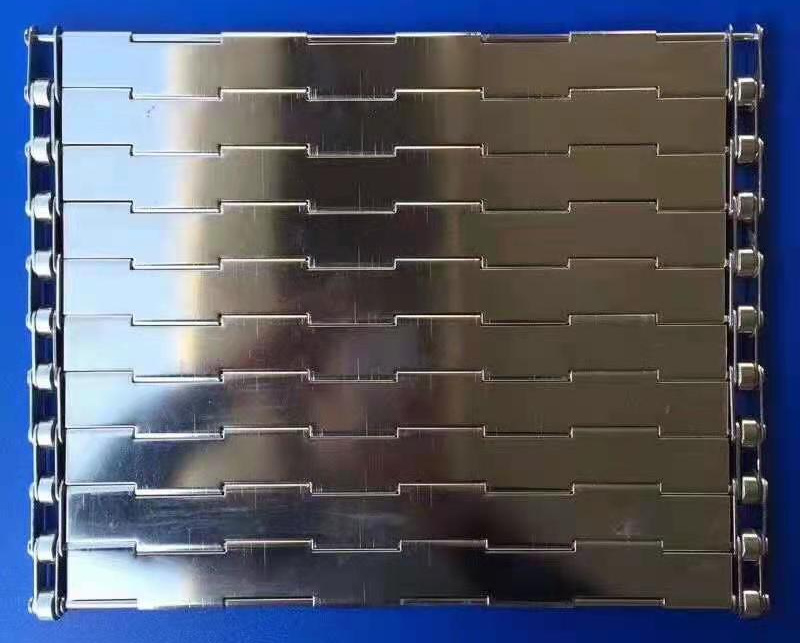 Chain Plate Conveyor with 90 Degree Turning Used in Small Workshop