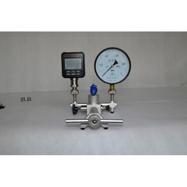 Quality Professional L286*W198*H140 mm HS703 Lab Machine Pneumatic Pressure Gauge for sale