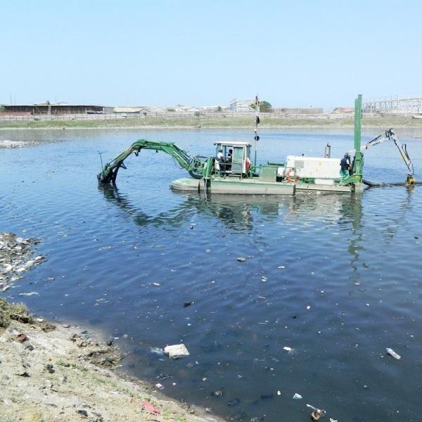 Quality 6 Meters Dredging Depth Amphibious Multipurpose Dredger for Environmental Protection for sale