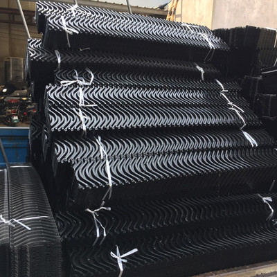Quality PP Plate Cooling Tower Drift Eliminator Types Demister Pad Mist Eliminator Black for sale