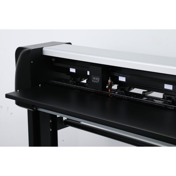 Quality User-Friendly ZK1400-SF Cutter CDR/AIPS Compatible, All Windows Systems + Camera for sale