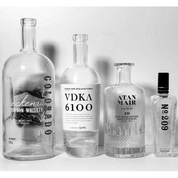 Quality 1750ml Empty Glass Bottle OlsoStyle, Nordic Glass Bottle, Breckeridge Colorado Whiskey or Vodka Bottle for sale
