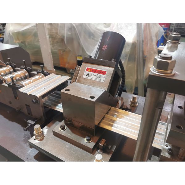 Quality HVAC VCD Damper Frame & Aerofoil Blade Roll Forming Machine | Fire Damper for sale