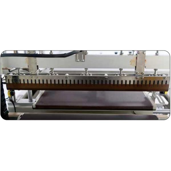 Quality Fully Automatic Edge Sealing Shrink Packaging Machine GPL-5560CI+GPS-5030LW for sale