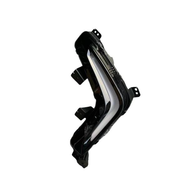 Quality OE No. A00110522 BAIC EU5 Fog Light Assembly Daytime Running Light Front Bumper Light for sale