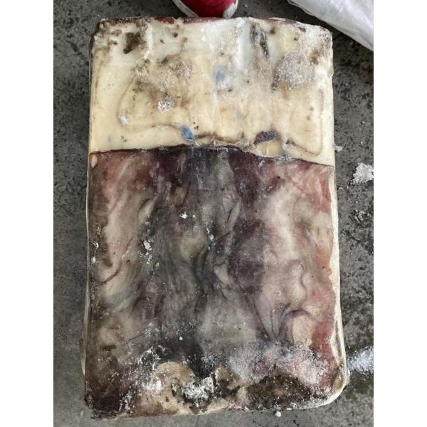 Quality 2 - 4kg Skinless Membrane Off IQF Frozen Squid Meat for sale