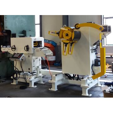 Quality 3 In 1 Standard Thinner Material Coil Feeding Line Uncoiler / Straightener / for sale