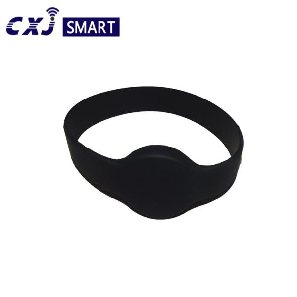Quality Waterproof RFID NFC Bracelet Silicone Material For Festival for sale