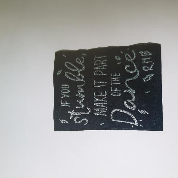 Quality Fashion Damask Garment Woven Labels Embroidered Washable For Clothing for sale