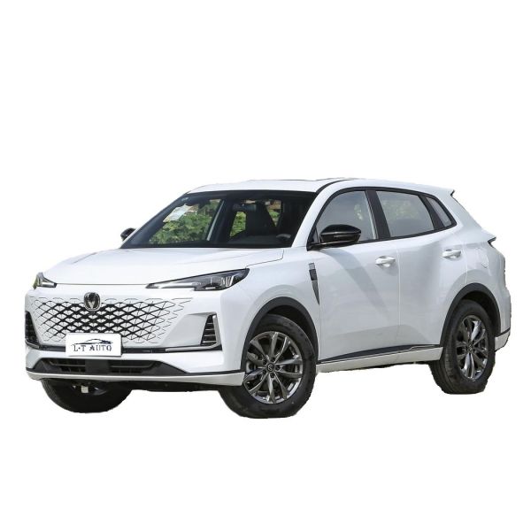 Quality R18 Tire Size 2024 Changan CS55 Plus High Speed Electric Car for Energy Vehicles for sale