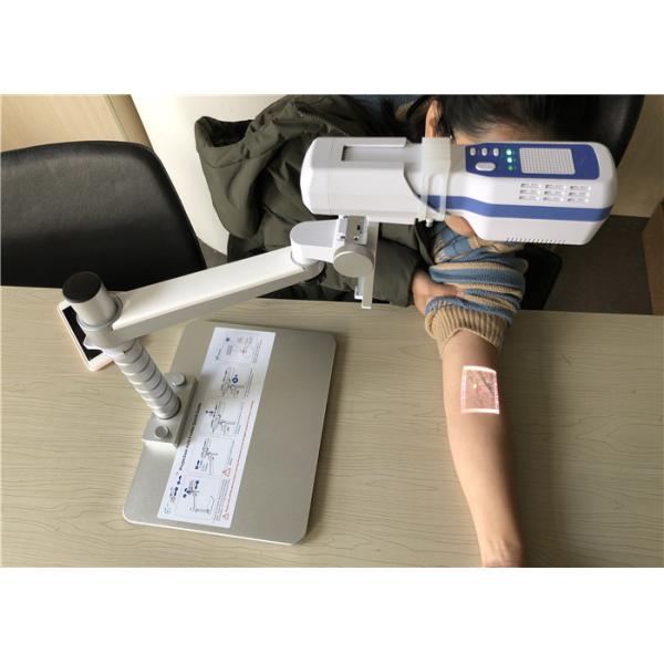 Quality Portable 8mm Depth Projection Vein Viewer Vein Locator Device With 3 Colors Images Available for sale