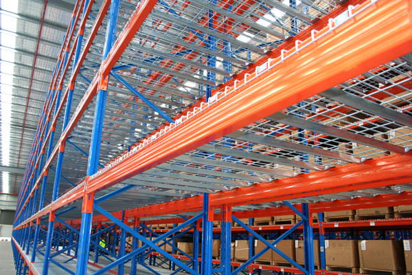 Quality Heavy Duty Galvanized Steel Mesh Decking Customized For Pallet Racking System for sale