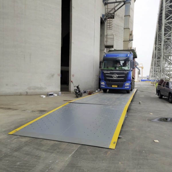 Quality 10-150t Motor Vehicle Weighbridge With RS232 Interface And Precise Steel Structure for sale