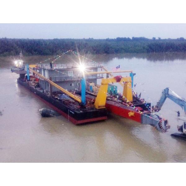 Quality 1000 KW Diesel Engine Power Small Dredger Machine For Sand Dredging From River for sale