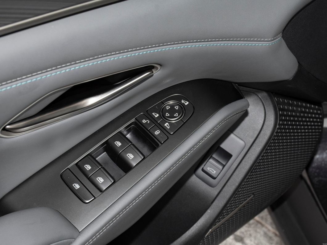 Byd Qinl 2024model Dm-I 120km Excellence Version Top Version