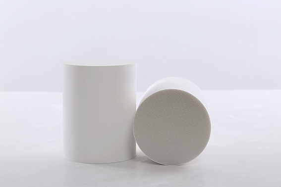 Quality Ceramic Substrates , Cordierite Diesel Particulate Filter for sale
