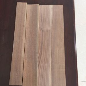 Quality American Walnut Flooring Engineered Wood Veneer 300-2200MM Length for sale