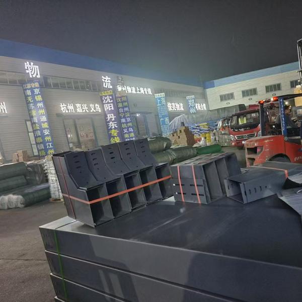 Quality Durability Qualities Trough Cable Tray For Electrical Systems Rain Roof Trough for sale
