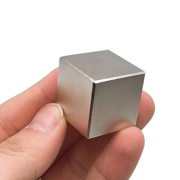 Quality Grade N35-N52 Rectangular Neodymium Magnet Super Strong ISO Certification for sale