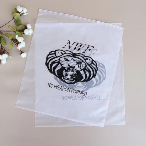 Quality Customizable EVA CPE/PE Clear Zip Bags For Clothes With Easy Open Close Sealing for sale