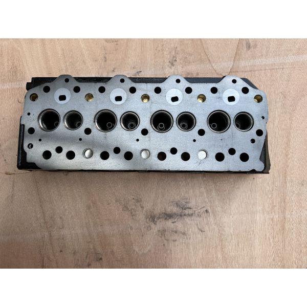 Quality ME997799 Mitsubishi Engine Cylinder Head Model 4d36 Material Casting for sale