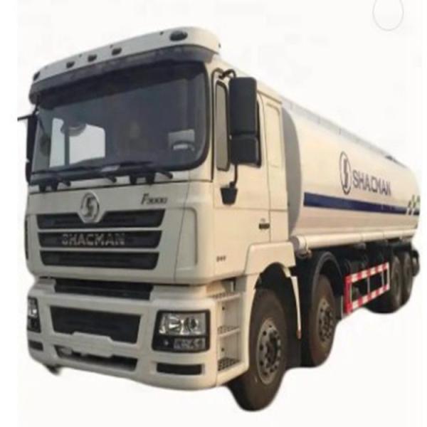 Quality SHACMAN 6x4 Water Tank Trucks 10 Tires 15000 To 35000 Liters Capacity LHD Sprinkler Tank Truck For Road Cleaning for sale