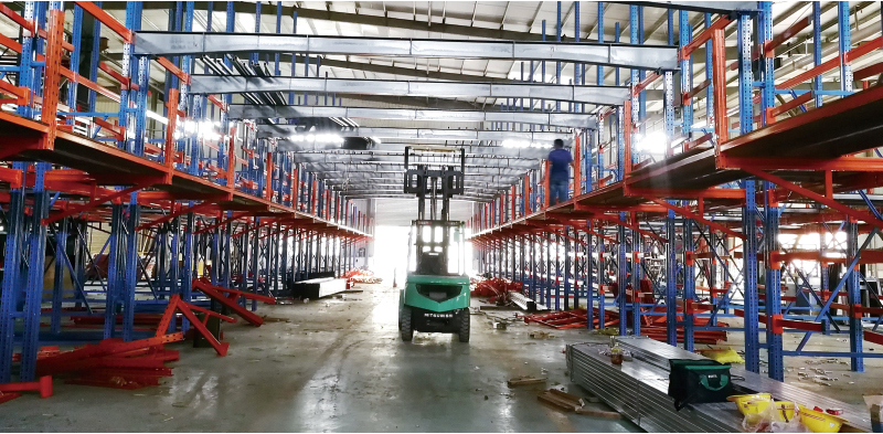 Cantilevered Mezzanine Racking