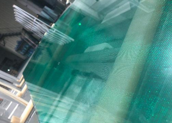 Quality Green Metalspurc Decorative Fabric Laminated Glass for sale