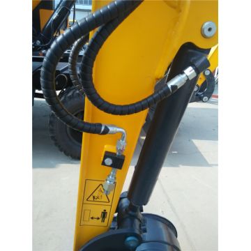 Quality Small Hydraulic Crawler Excavator With Enclosed Cabin / Broken Pipeline System for sale