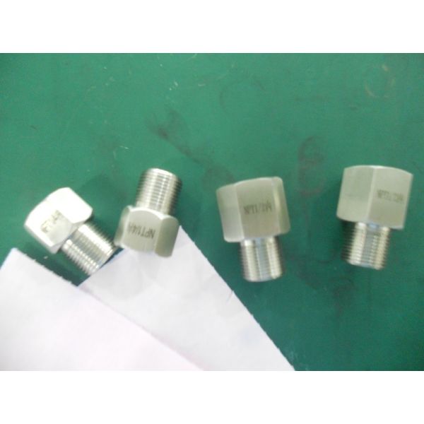 Quality M20*1.5 Male to Other Sizes Pressure Comparator Thread Adaptor with Customized for sale