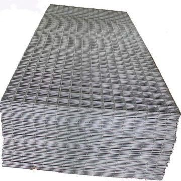 Quality Low price 6 gauge welded wire mesh fence 4x4 green pvc coated welded wire mesh for sale