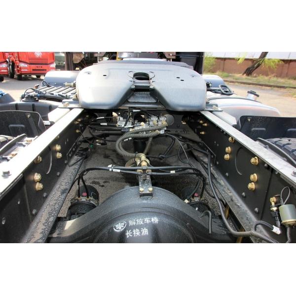 Quality Faw J6p Dump Truck 420 HP Tractor 6X2 for sale