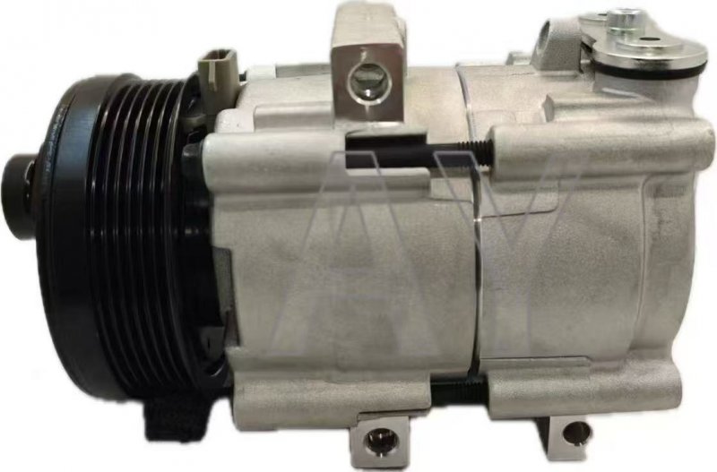 Quality Ford AC Compressor with 6PK Grooves 12V Rated Voltage and R134 Refrigerant for for sale
