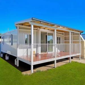 Quality Convenient Ship And Load Luxury Shipping Container House Modern Steel Structure for sale